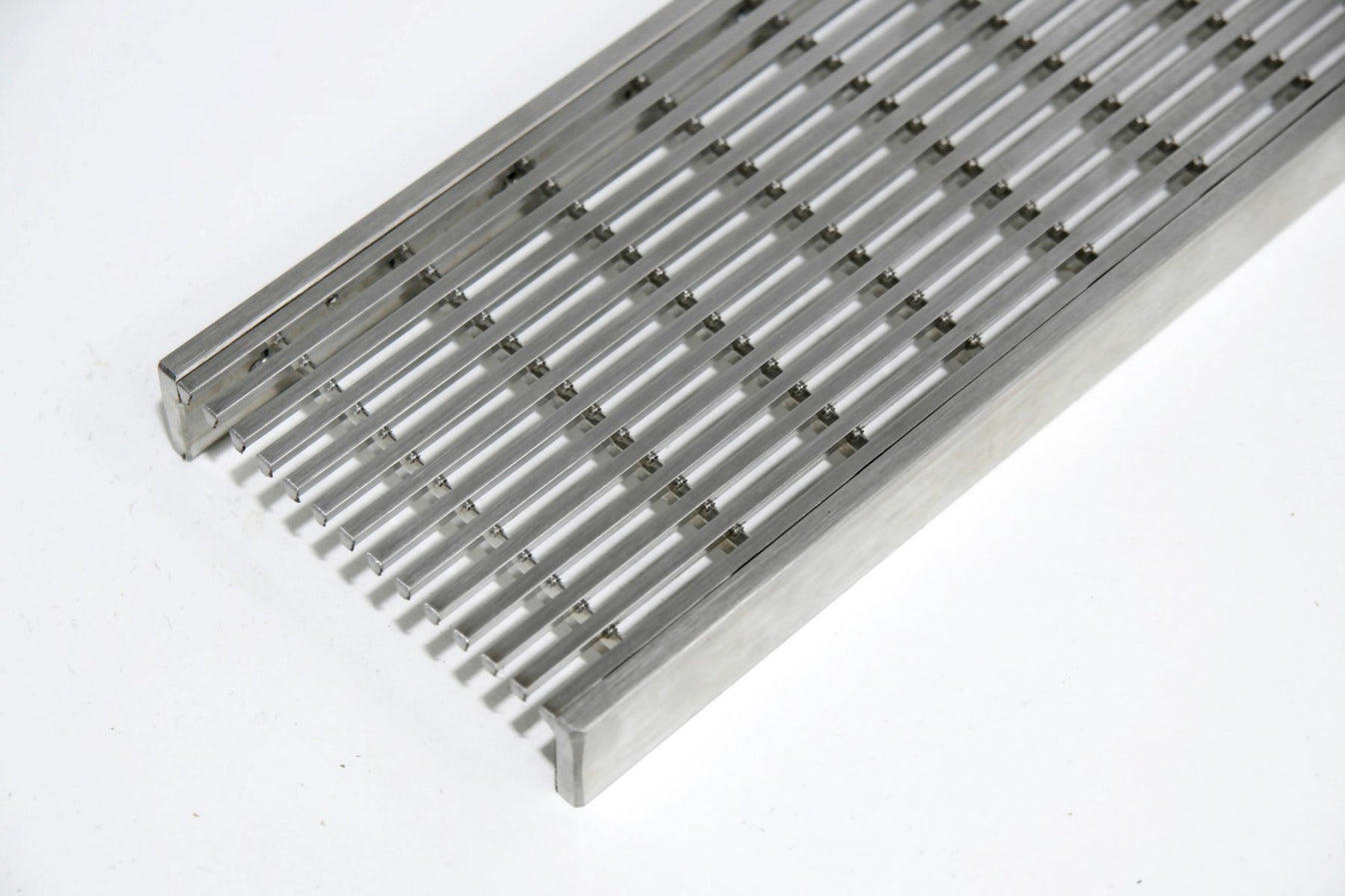 97mm X 25mm X 2mm Wedge Wire Stainless Steel Strip Drain – Strip Drains ...