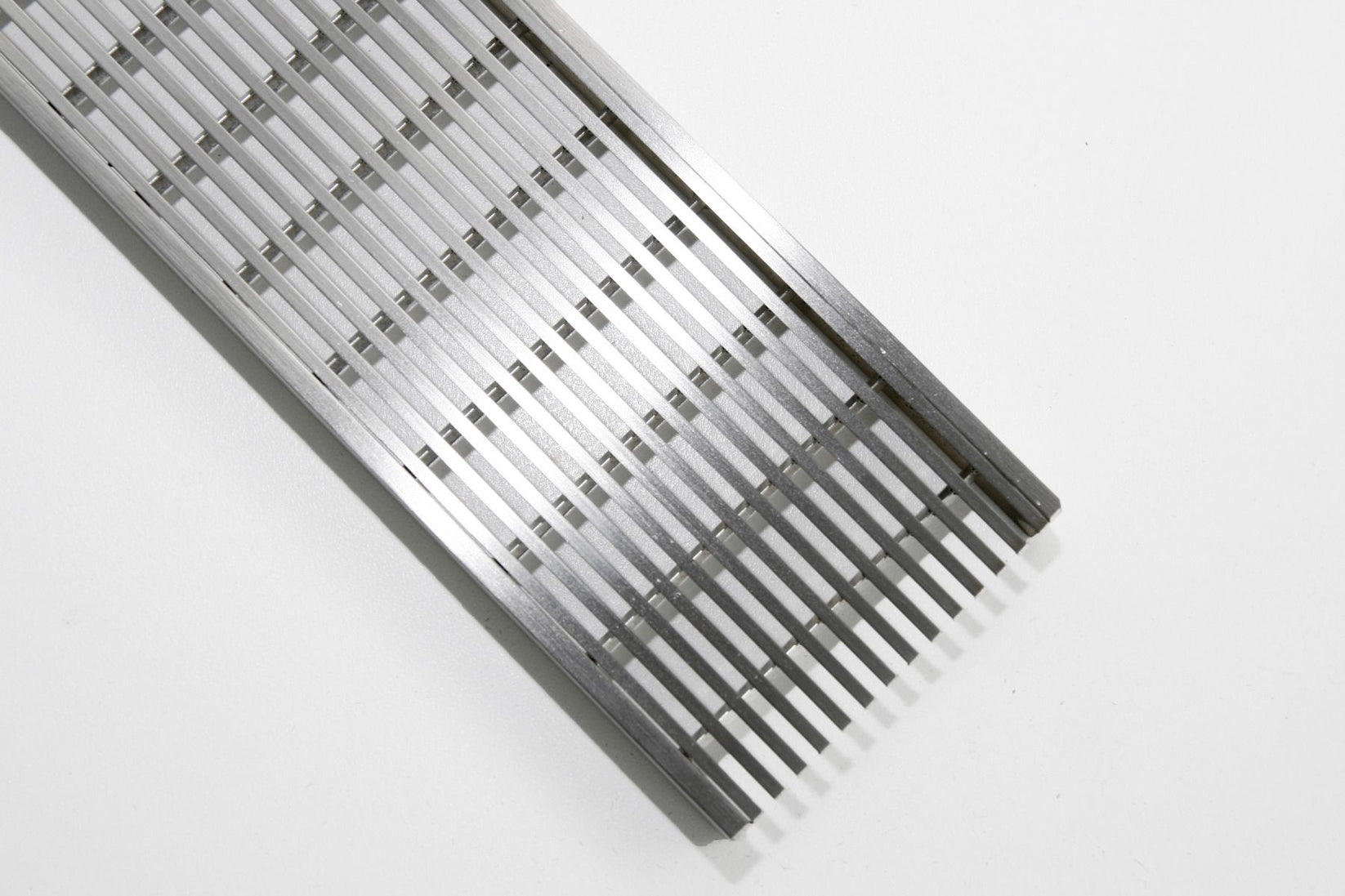 97mm X 25mm X 2mm Wedge Wire Stainless Steel Strip Drain – Strip Drains ...